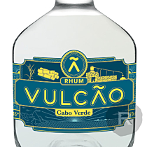 Le rhum du Cap Vert : les charmes du grogue